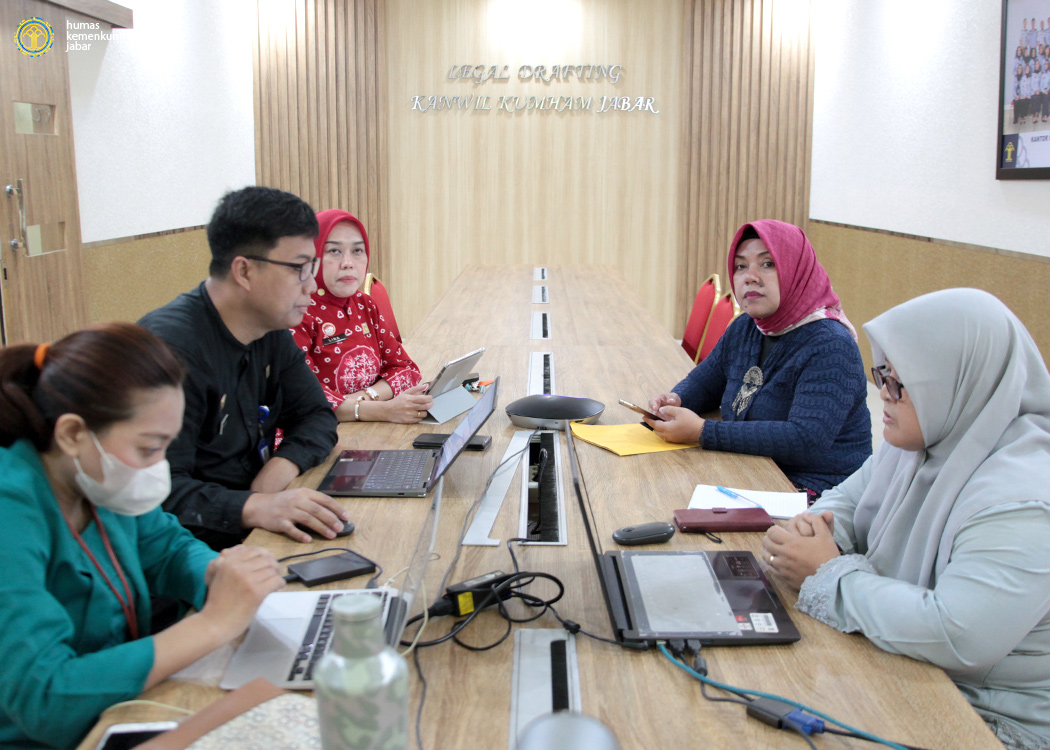 Kanwil Kemenkumham Jabar Hamronisasikan Raperda dan Raperwal Kota Bekasi bersama Pemkot Bekasi